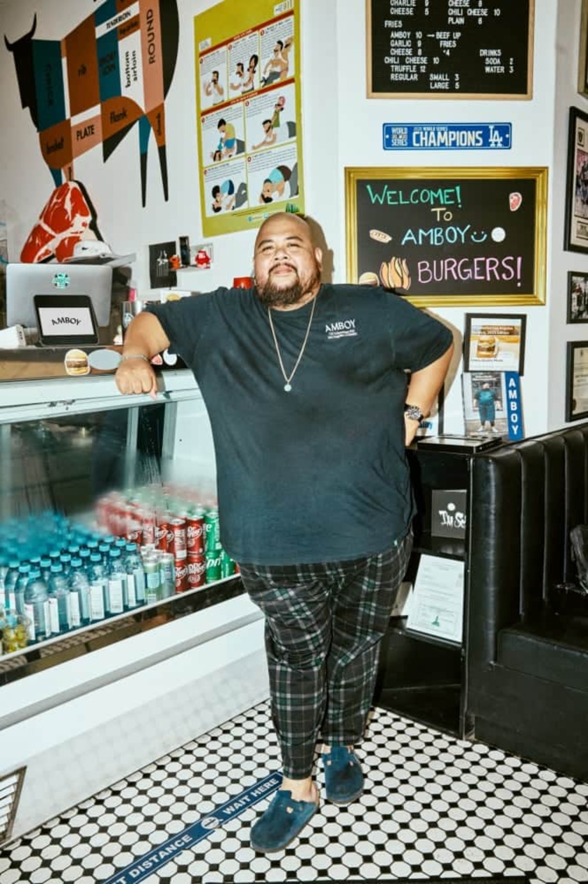 4 Ways To Enhance Hospitality In Your Restaurant With Technology | Square