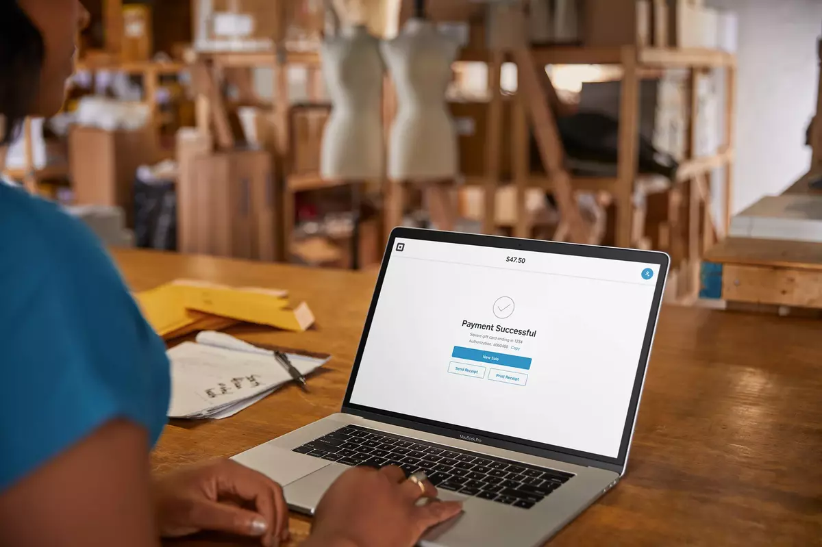 5 Methods for Touch-Free and Remote Payments | Square